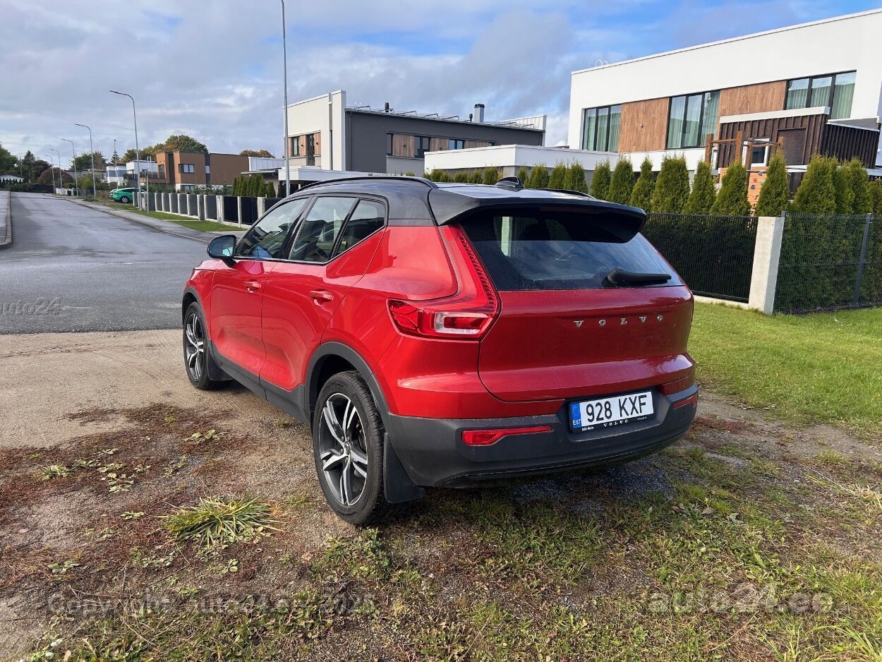 Volvo XC40 B4 K9 R-Design 2021 2.0 145kW - auto24.ee