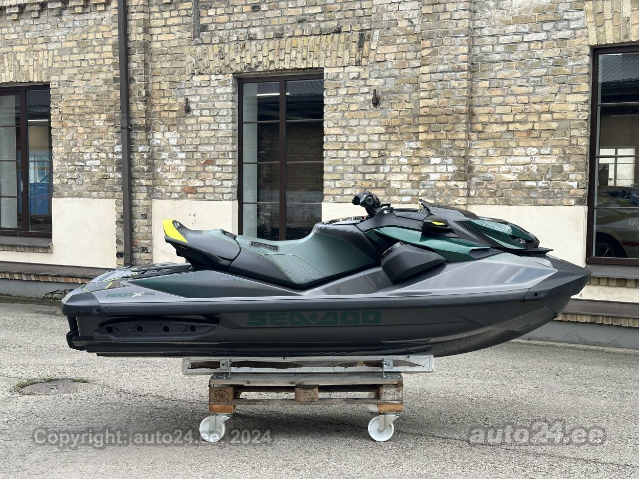 Sea Doo RXP XRS Apex 300 - auto24.lv