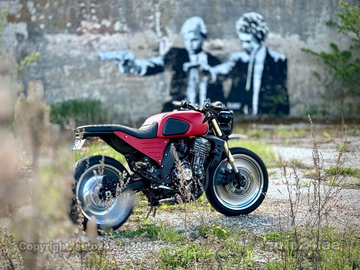 Kawasaki Z 1000 R4 R4 93kW - auto24.ee