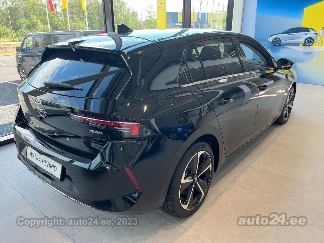 Opel Astra Innovation Plus PHEV 132kW - auto24.ee
