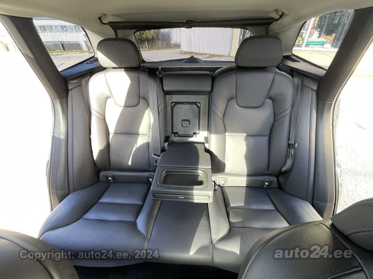 Volvo XC60 AWD 4X4 INSCRIPTION INTELLI SAFE PRO GEARTRON 2.0 R4 D5 ...