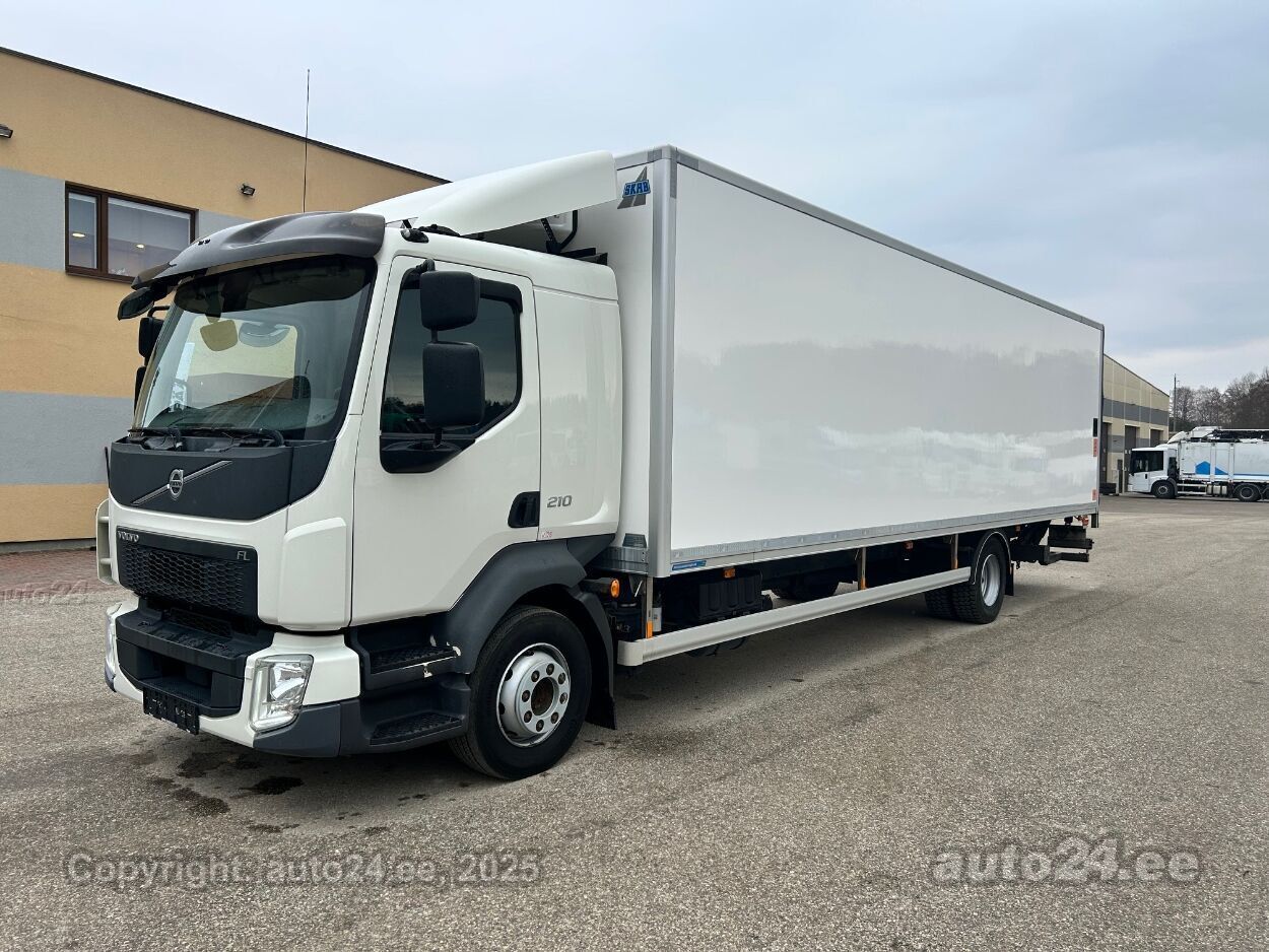 Volvo FL210 4X2 EURO6 + BOX 158kW - auto24.lv