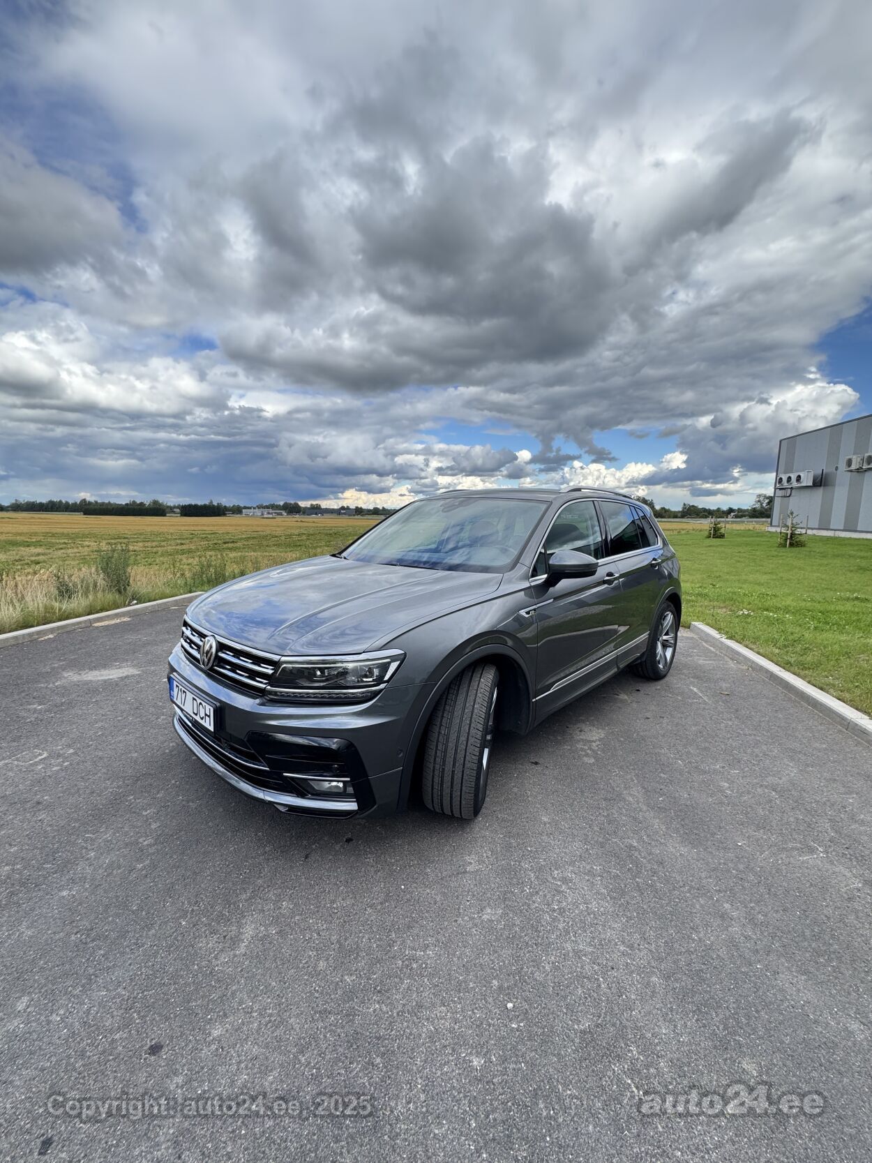 Volkswagen Tiguan Highline R-line 4MOTION 2.0 140kW - auto24.ee