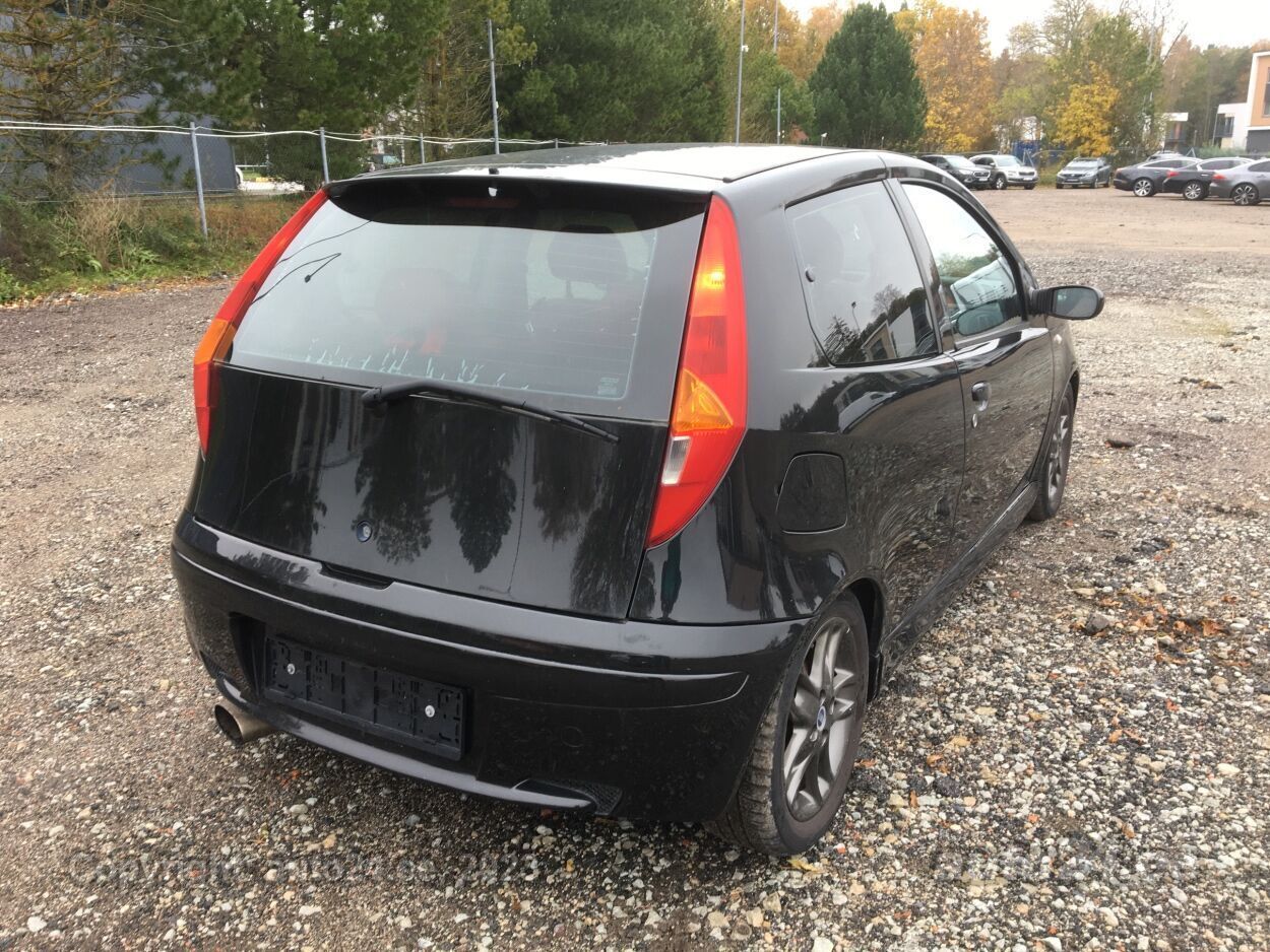 Fiat Punto HGT 1.8 i 16v HGT 97kW - auto24.ee
