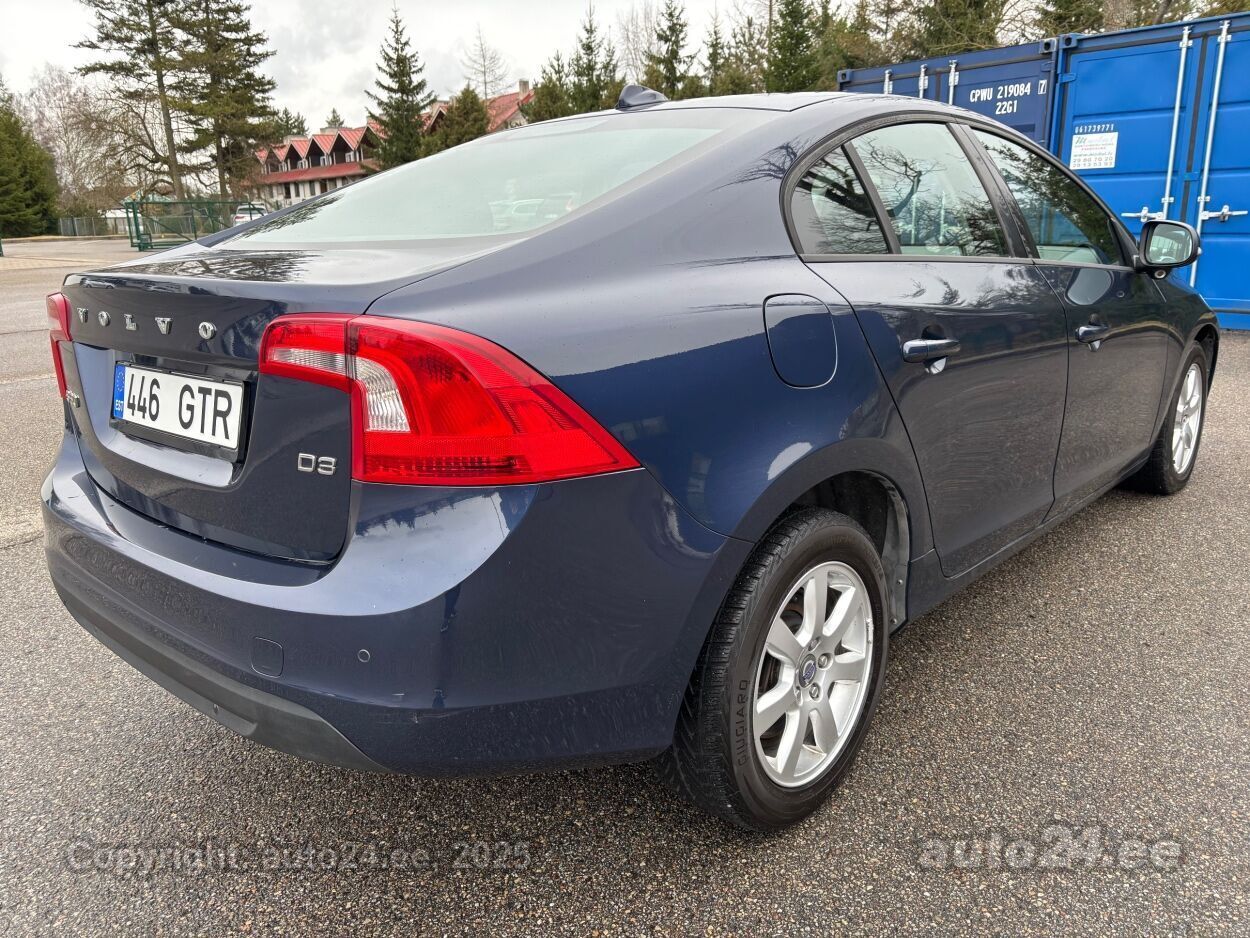 Volvo S60 City Safety 2.0 R5 D3 120kW - auto24.ee