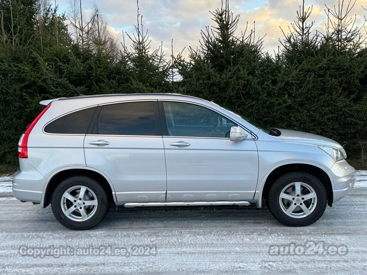 Honda CR-V EXECUTIVE 4X4 4WD 2.2 i-DTEC 110kW - auto24.ee