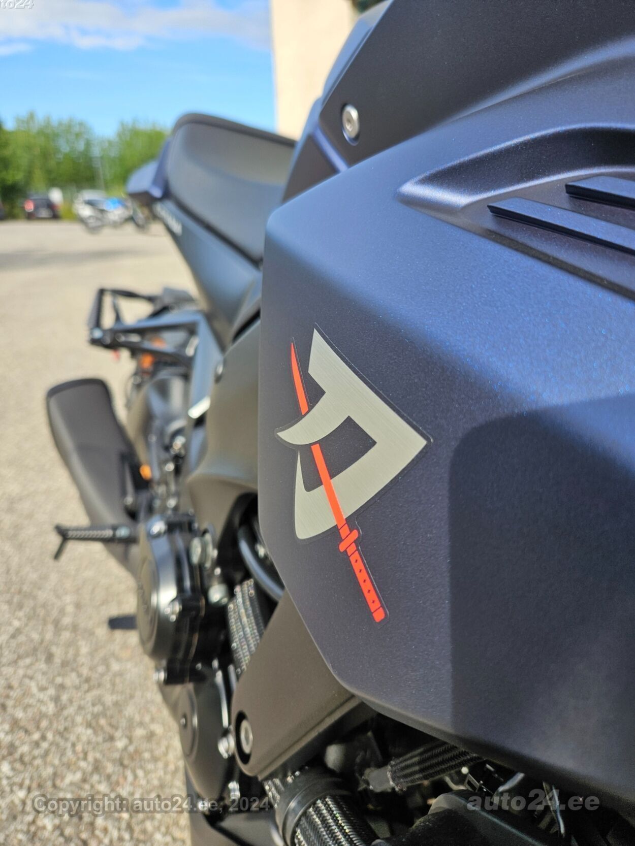 Suzuki KATANA R4 112kW - auto24.lv