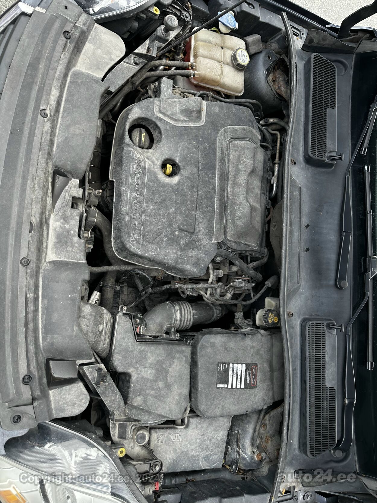 Ford Kuga 2.0 103kW - auto24.ee