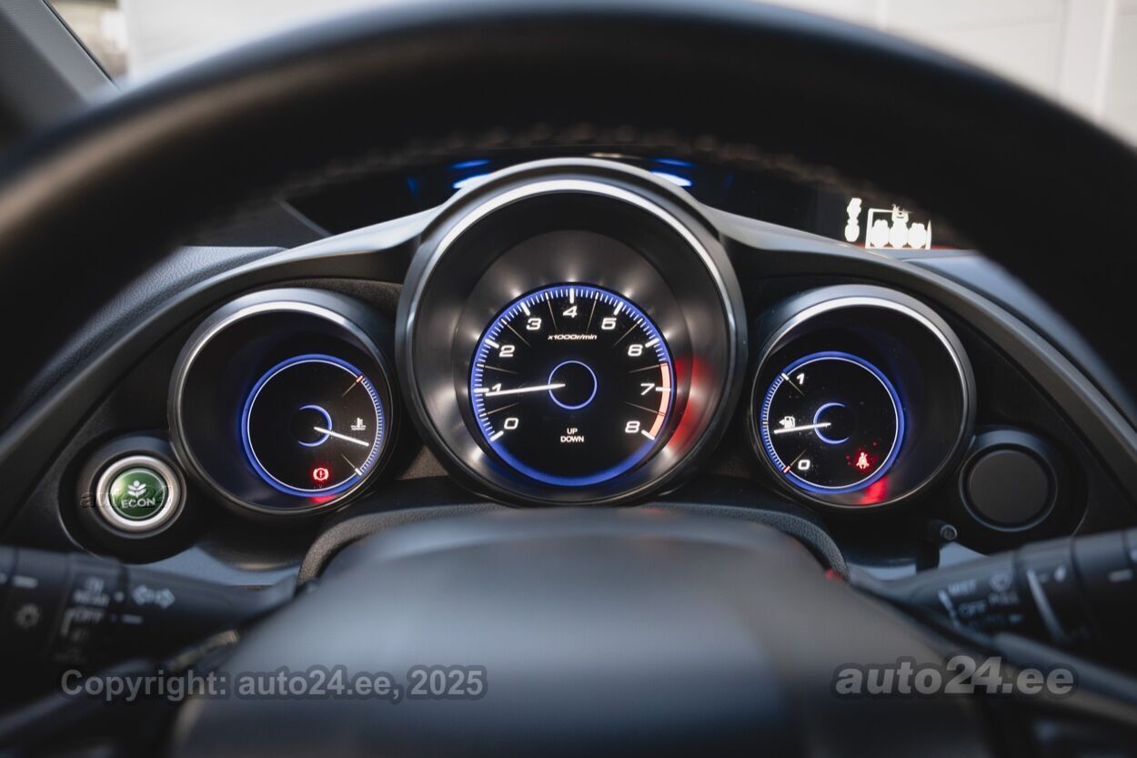 Honda Civic Facelift 1.3 R4 73kW - auto24.ee