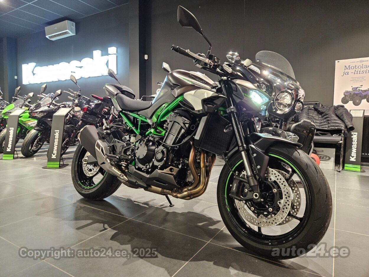 Kawasaki Z 900 R4 91kW - auto24.ee