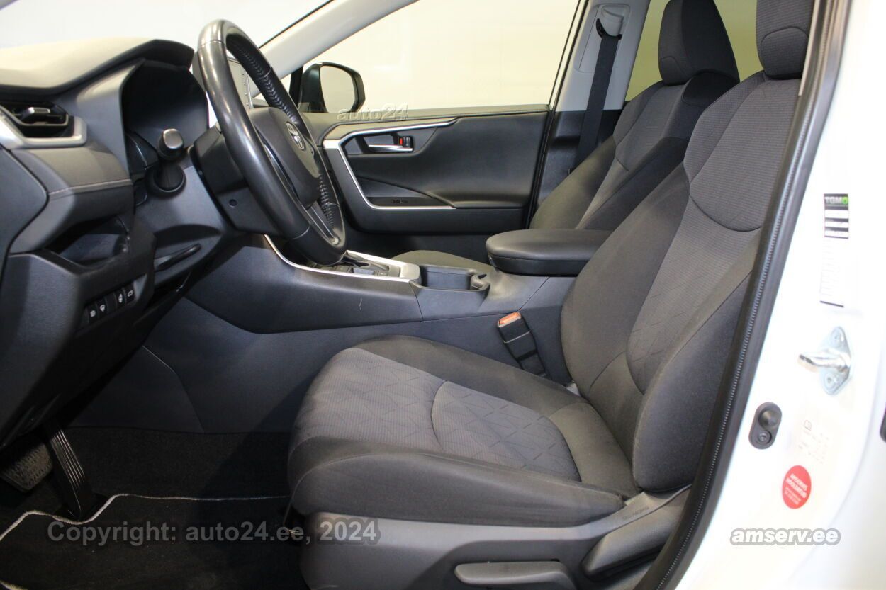 Toyota RAV4 Luxury Comfort Pack 2.5 131kW - auto24.ee