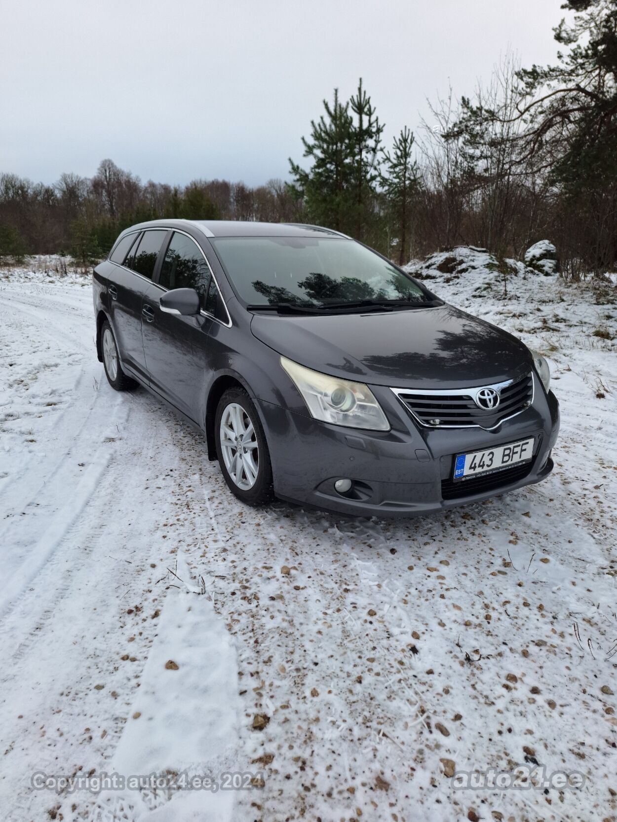 Toyota Avensis 2.0 112kW - auto24.lv