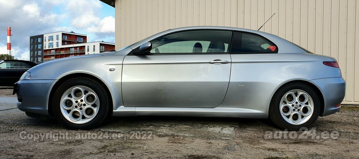 Alfa Romeo GT 2.0 i Twinspark 120kW - auto24.ee