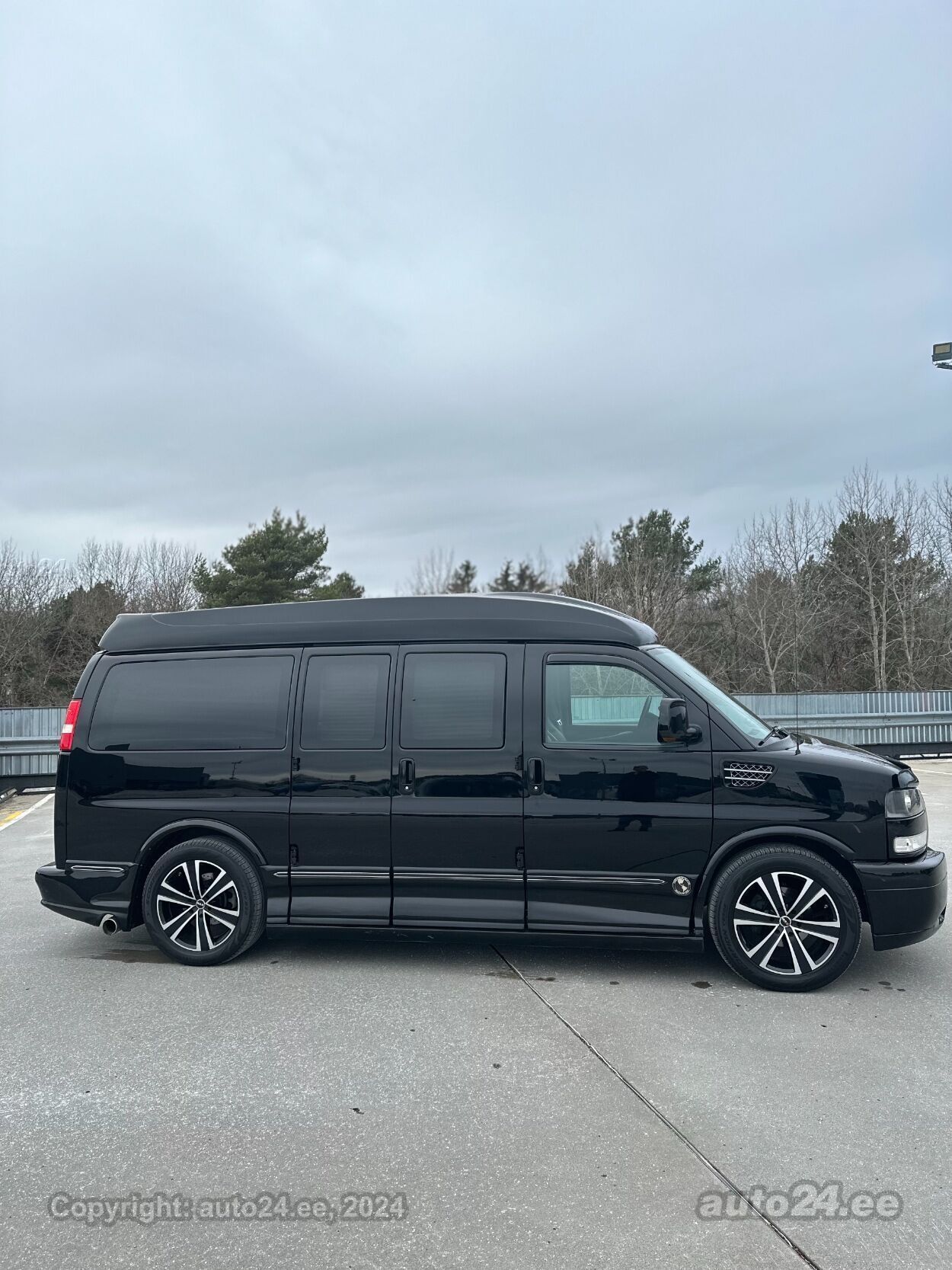 GMC Savana 5.3 231kW - auto24.ee