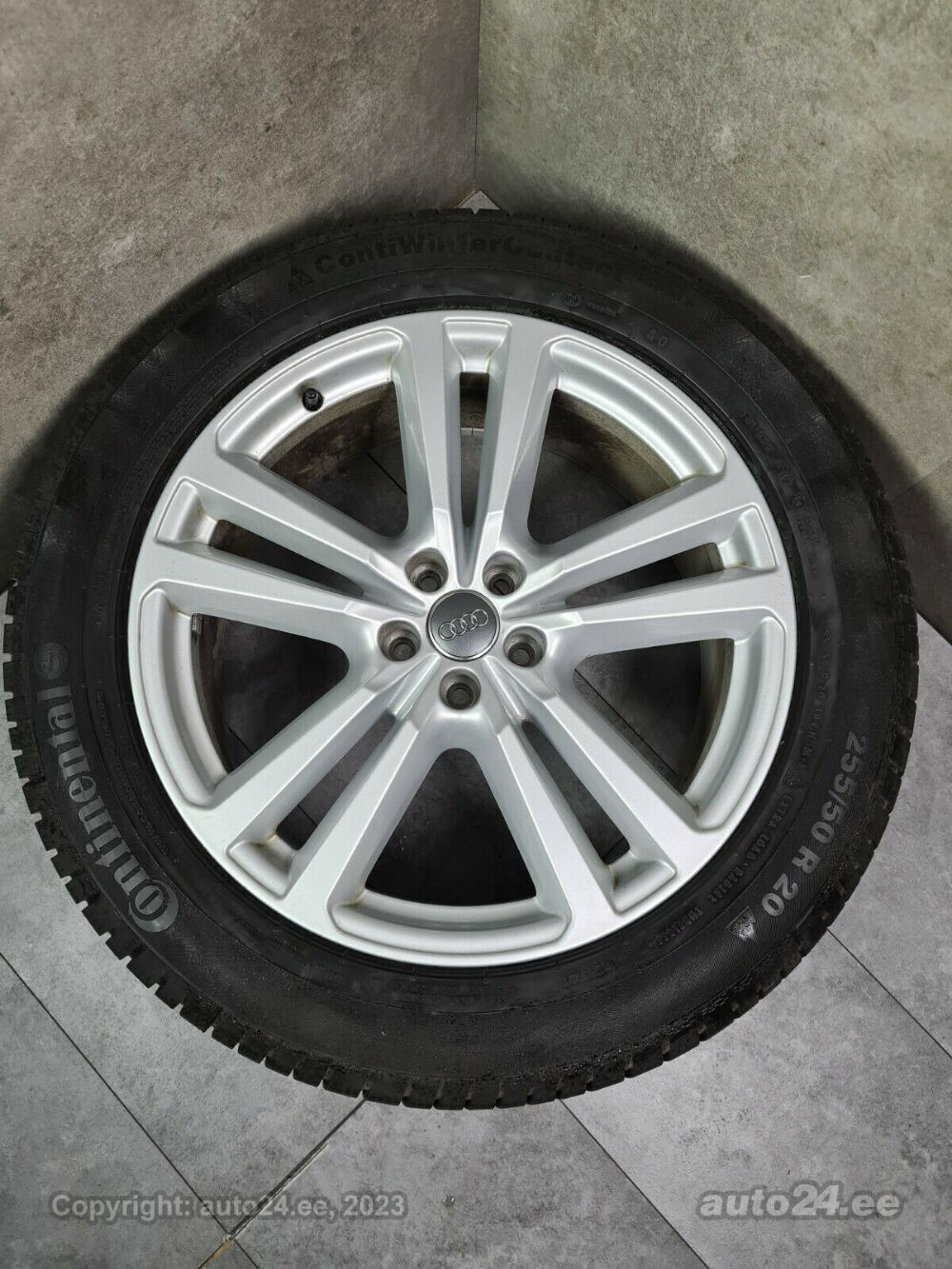 255/50R20 AUDI Q7 4M ORIGINAAL 20 S-LINE Audi Continental ...