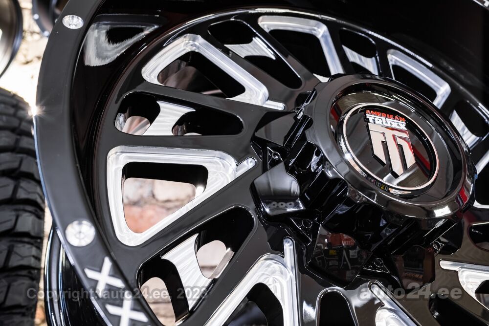 New R20 Alloy Wheels For Jeep - Veljed - auto24.ee