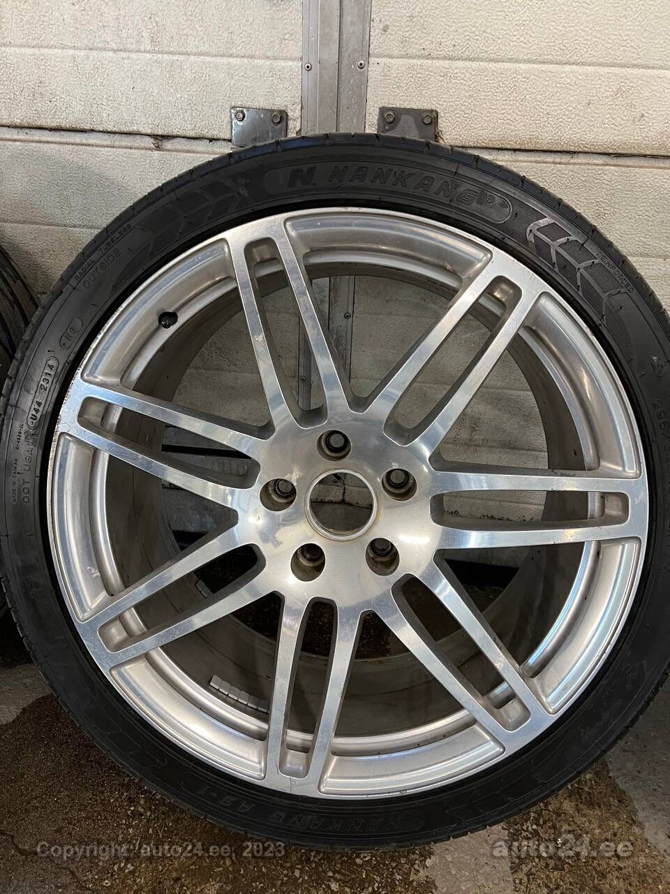 295/35R21 ORIGINAL Audi Dunlop - Veljed + rehvid - auto24.ee