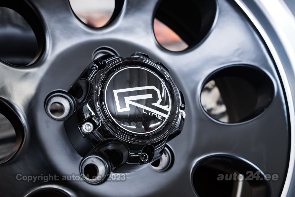 New R15 Alloy Wheels For Jeep - Veljed - auto24.ee