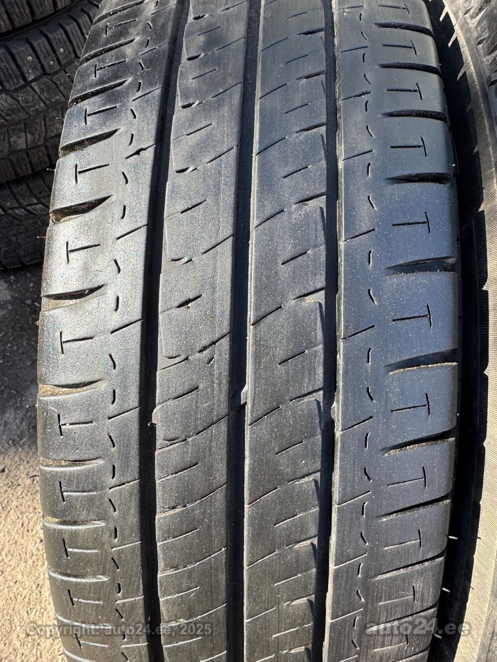 215/75R16 Michelin Agilis. 16C - Tyres - auto24.ee